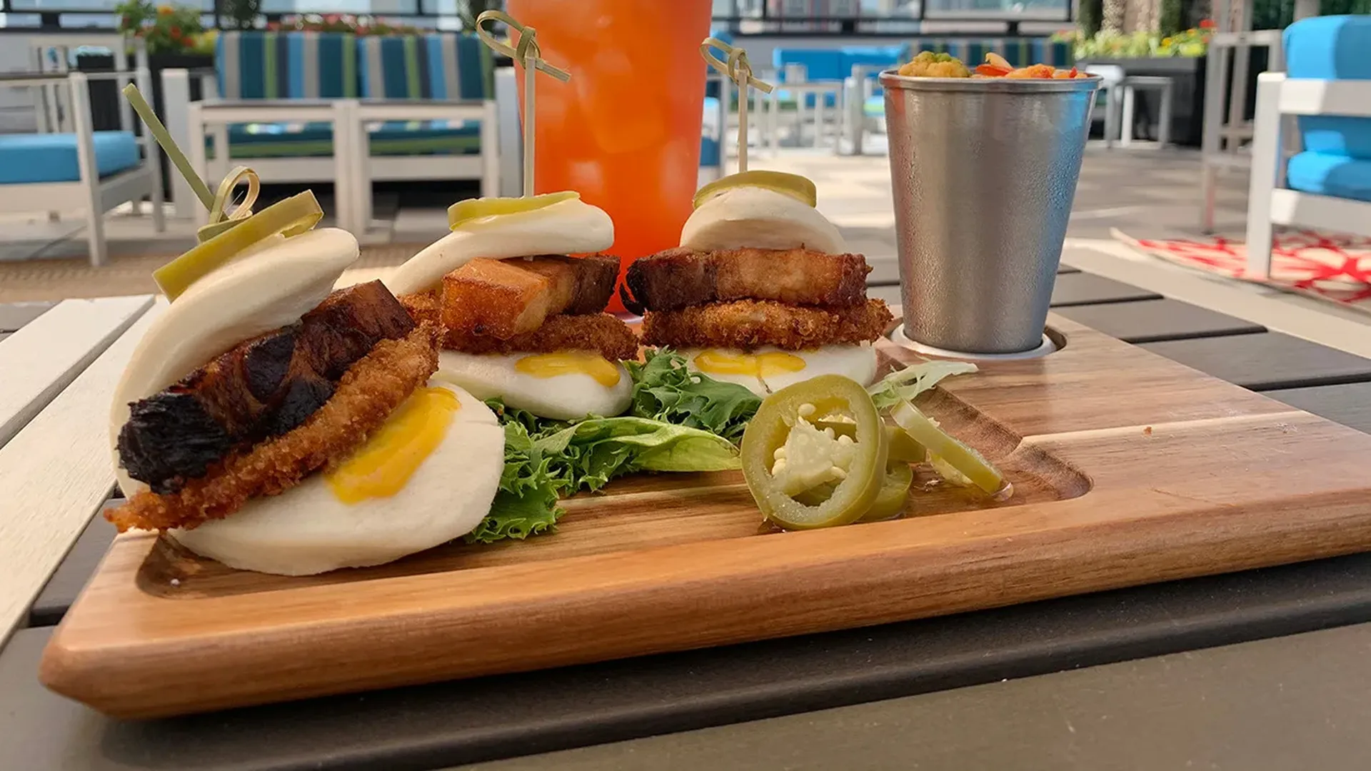 See inside: Cloud Bar, a rooftop bar by celeb chef David Burke, is now ...