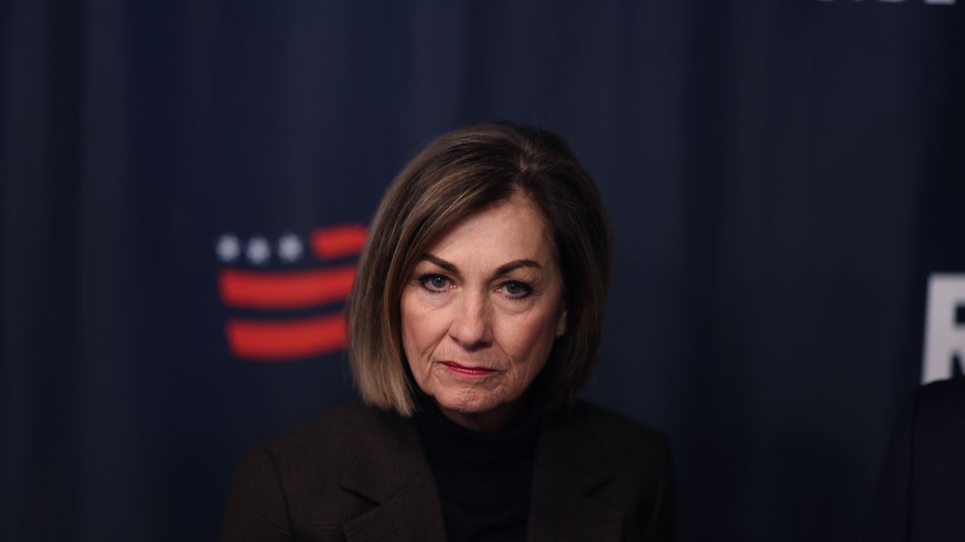 Iowa Gov. Kim Reynolds' semi-private X account is suspended - Axios Des ...