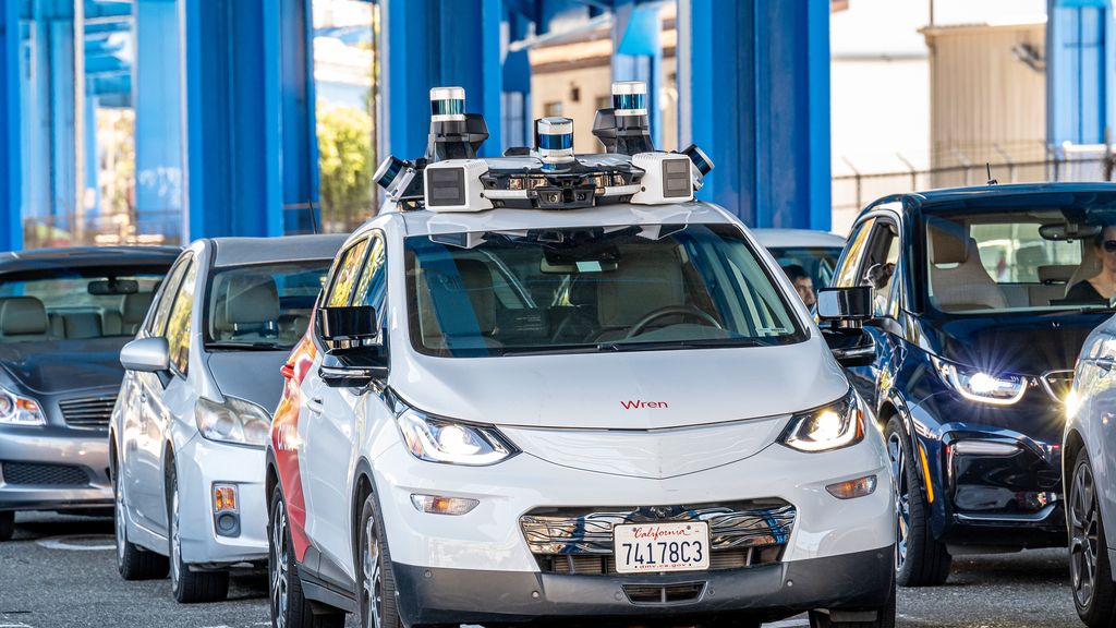 Driverless cars may need to drive more like humans