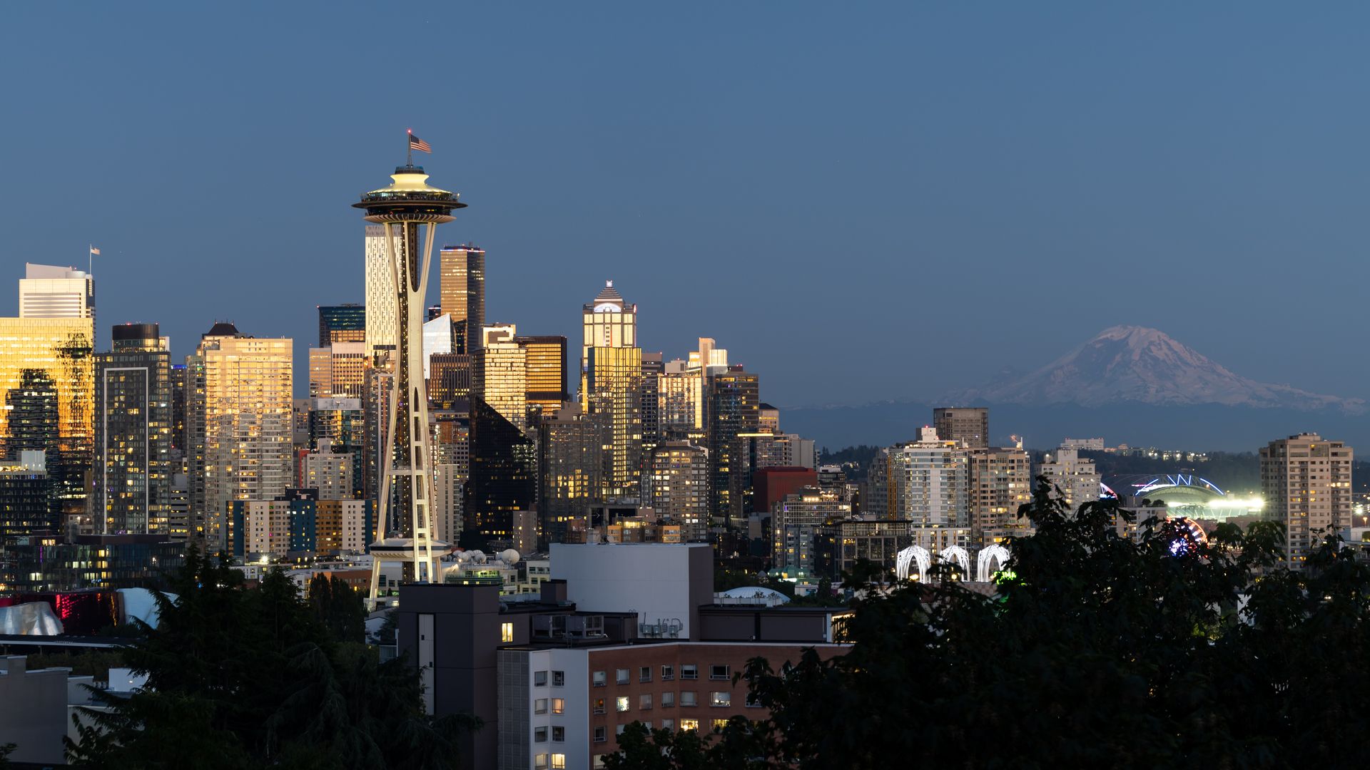 Downtown Seattle sees more visitors and workers - Axios Seattle