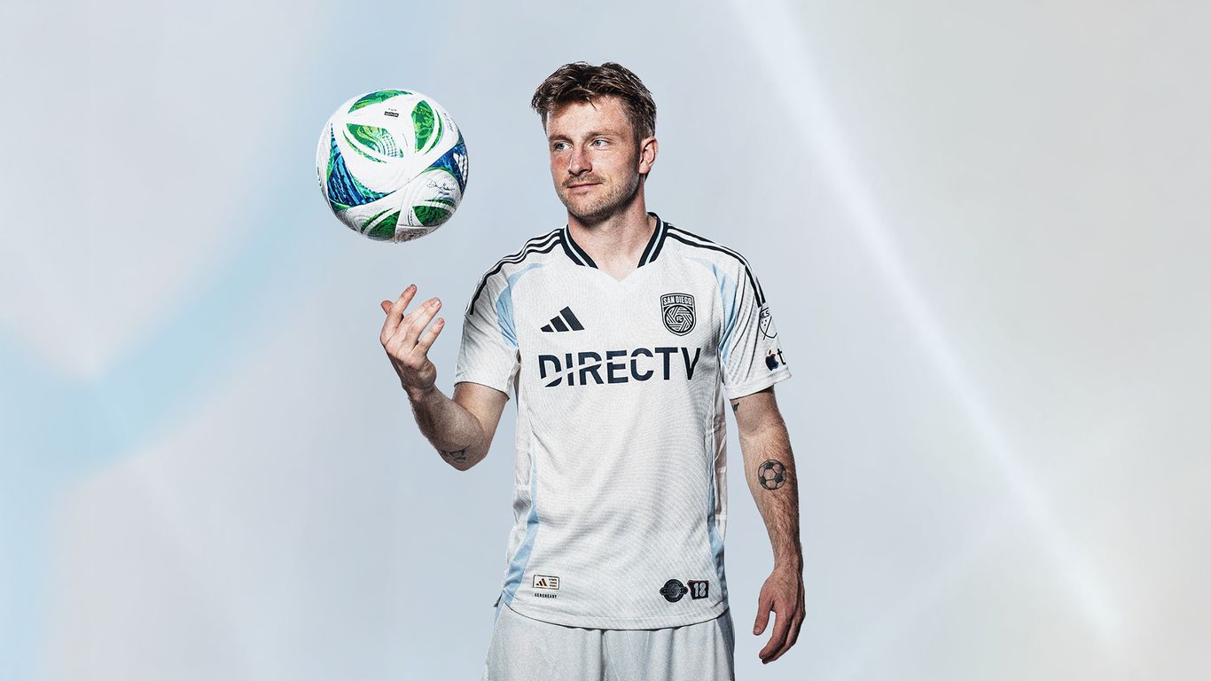 SDFC jersey reveal - Axios San Diego