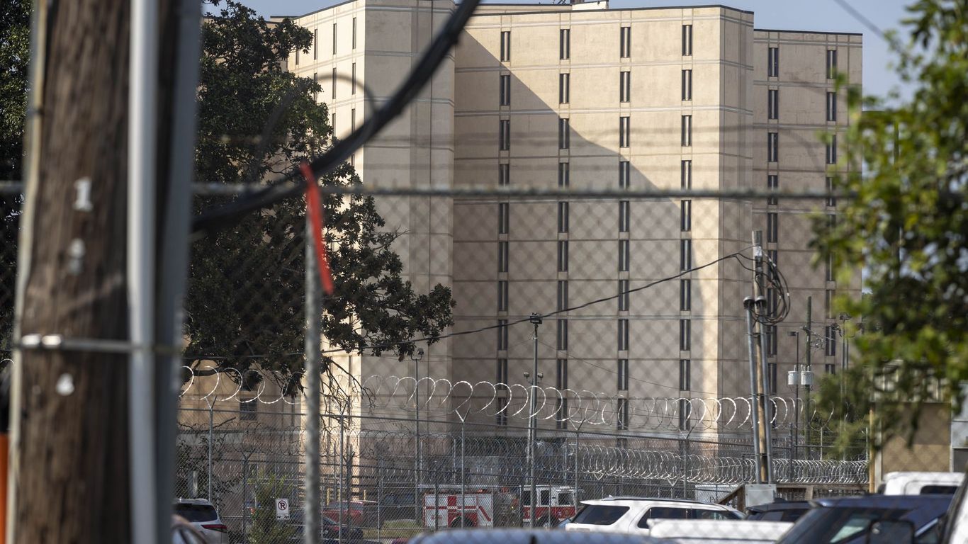 Fulton County Jail inmate fatally stabbed in April - Axios Atlanta