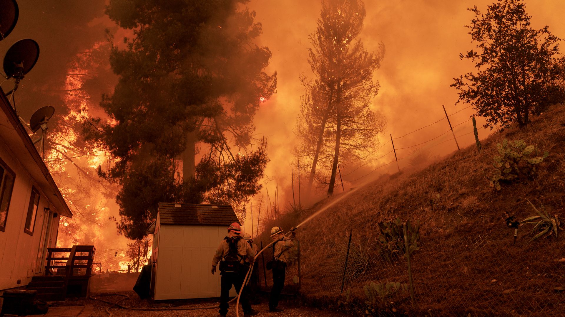 Canyon Fire prompts California to evacuate thousands in LA, Ventura ...