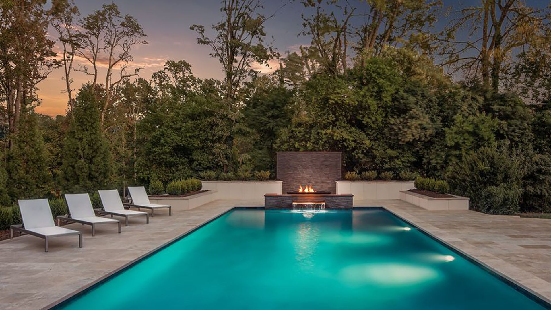 Big Rich Houses With Pools