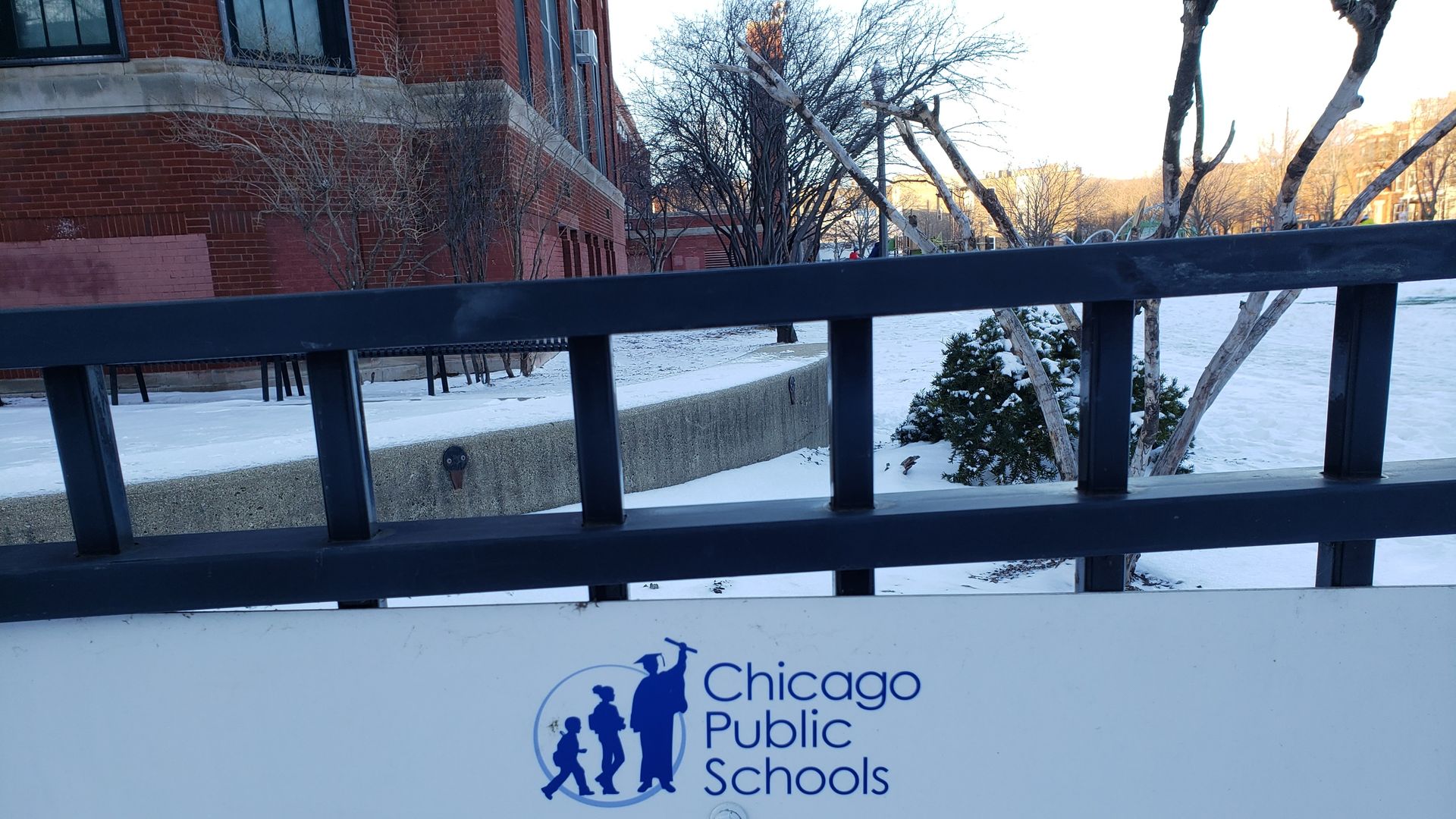 Secret Service agents showed up at Chicago elementary school