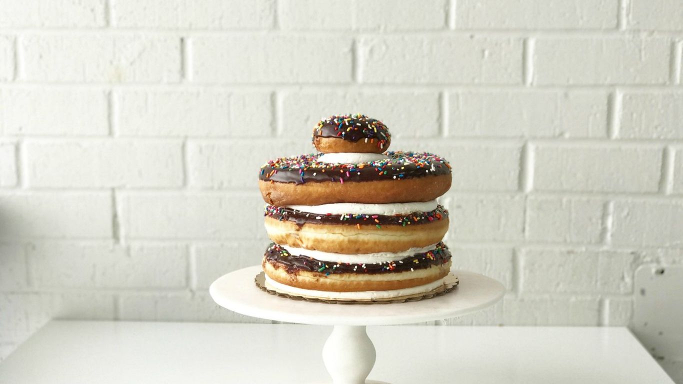 Here’s the ultimate cake for doughnut lovers - Axios Charlotte