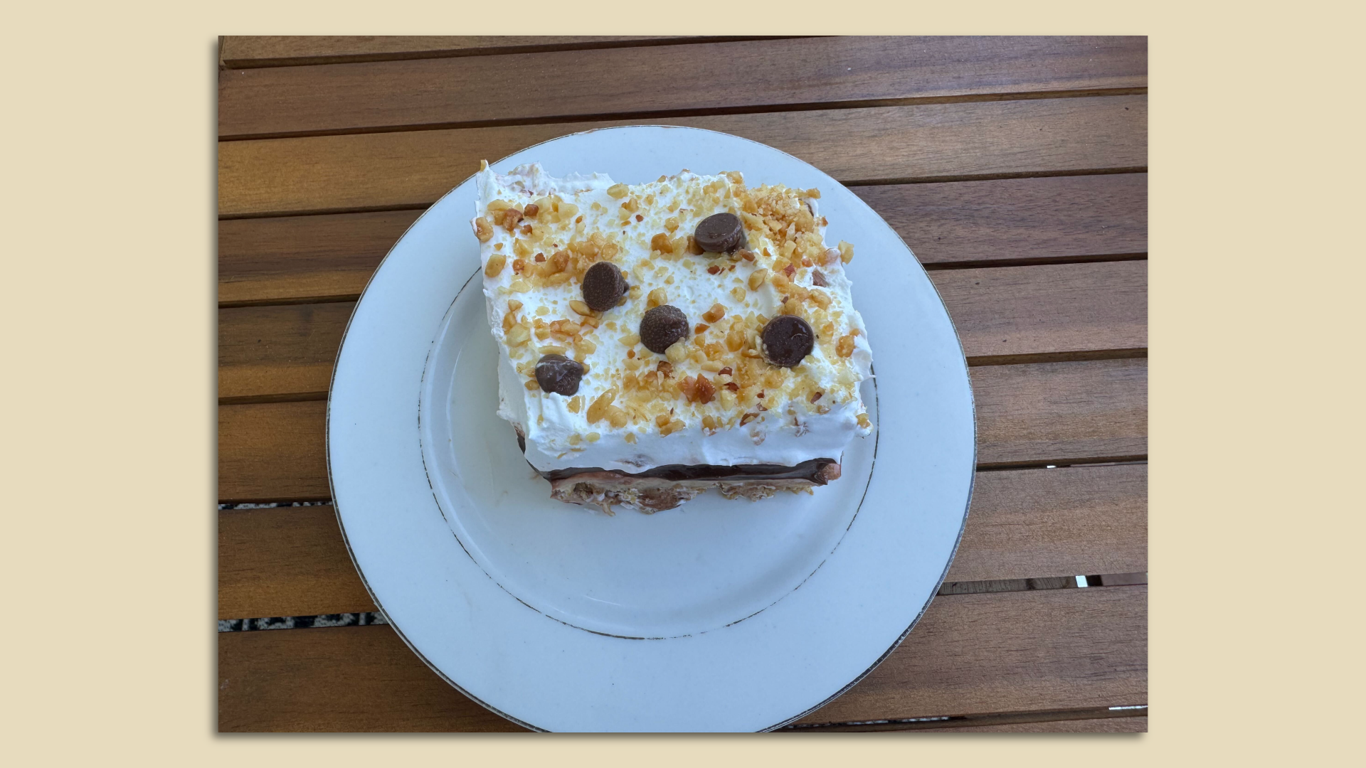 1 sweet to go: Try the Jimmy Carter Cake - Axios Atlanta