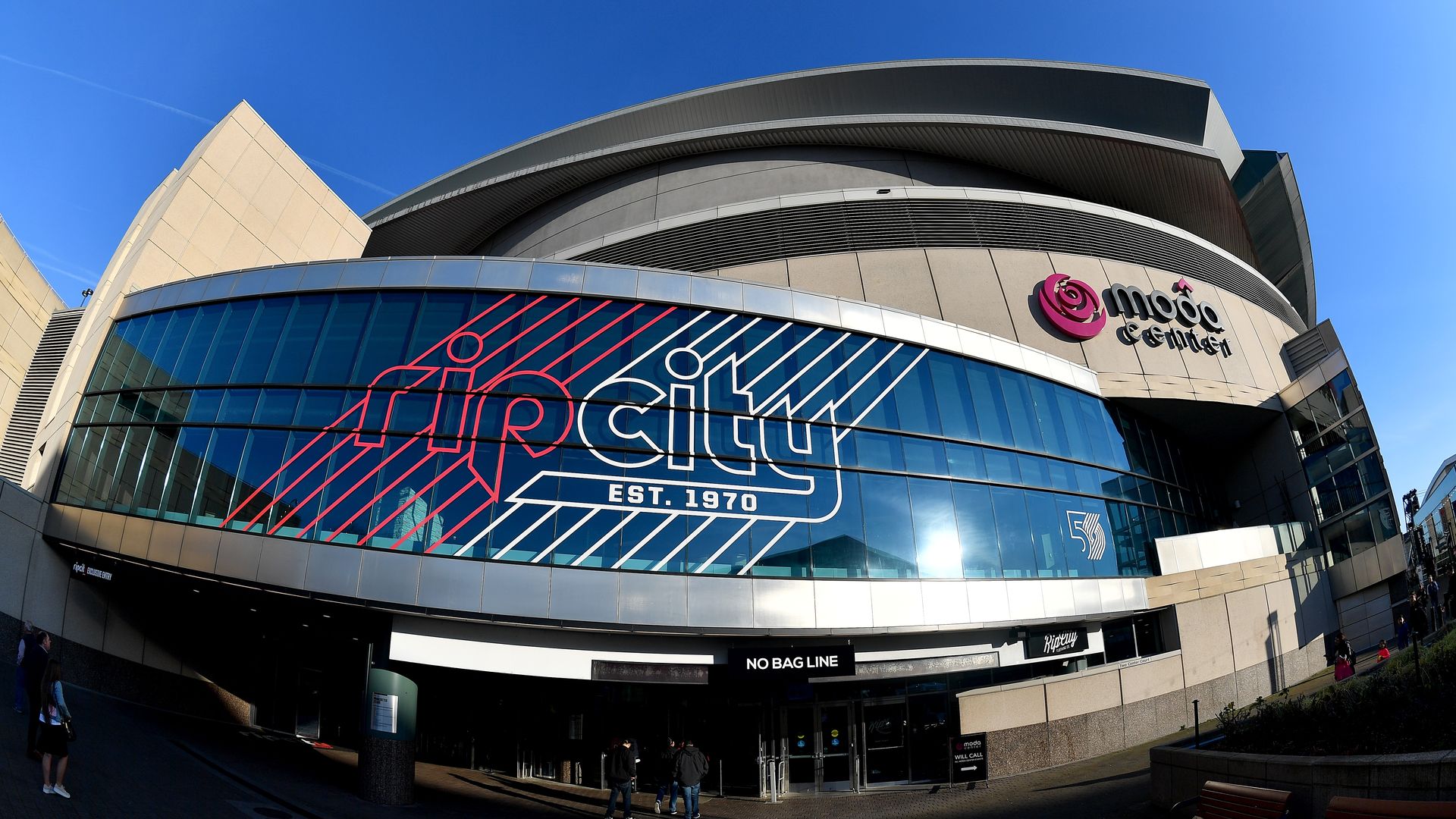 Power players launch bid to keep Blazers in Portland - Axios Portland