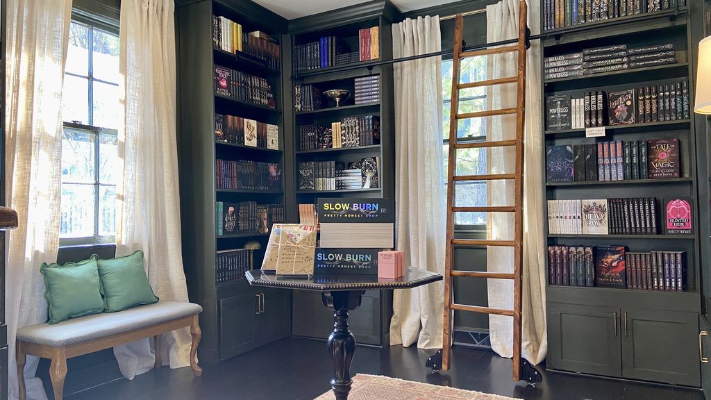 See inside: New romance bookstore opens in Plaza Midwood - Axios Charlotte