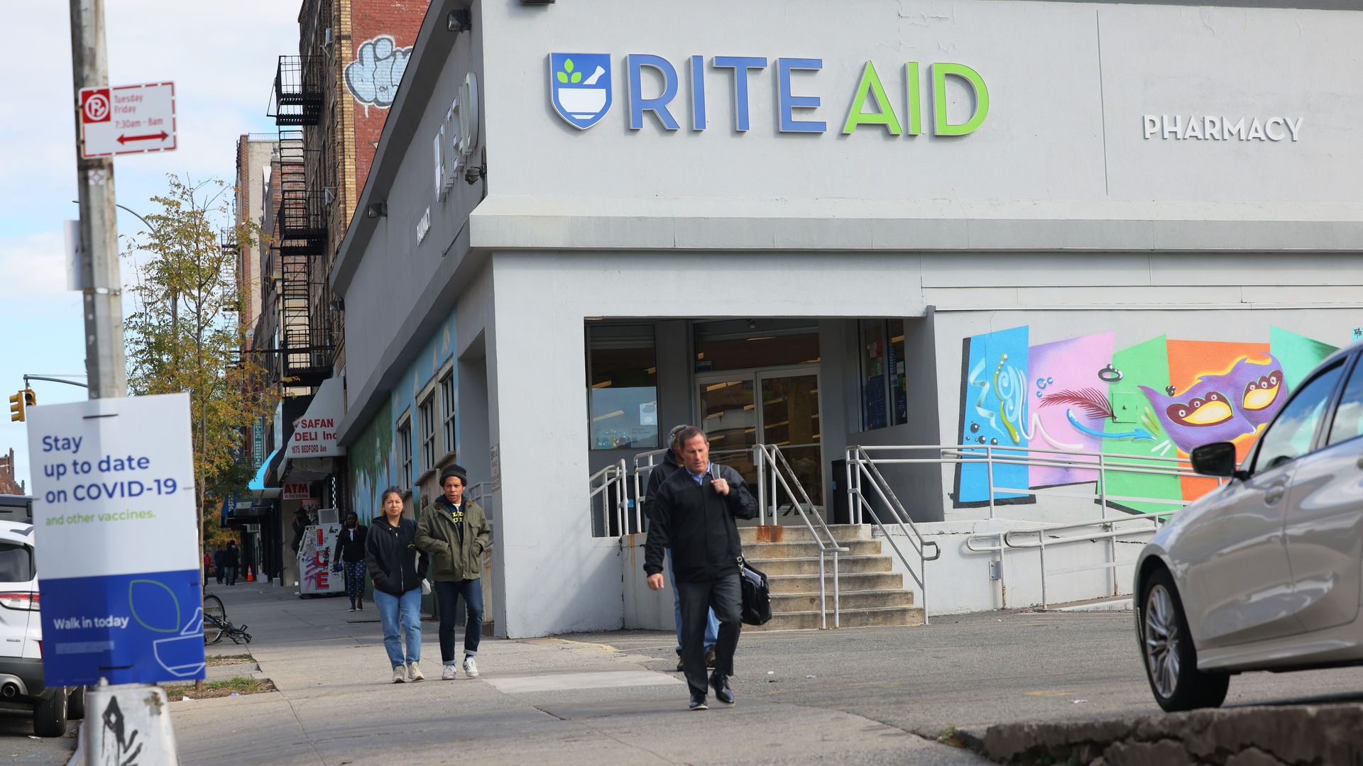 Rite Aid bankruptcy: Drugstore chain failed to keep up with rivals CVS ...