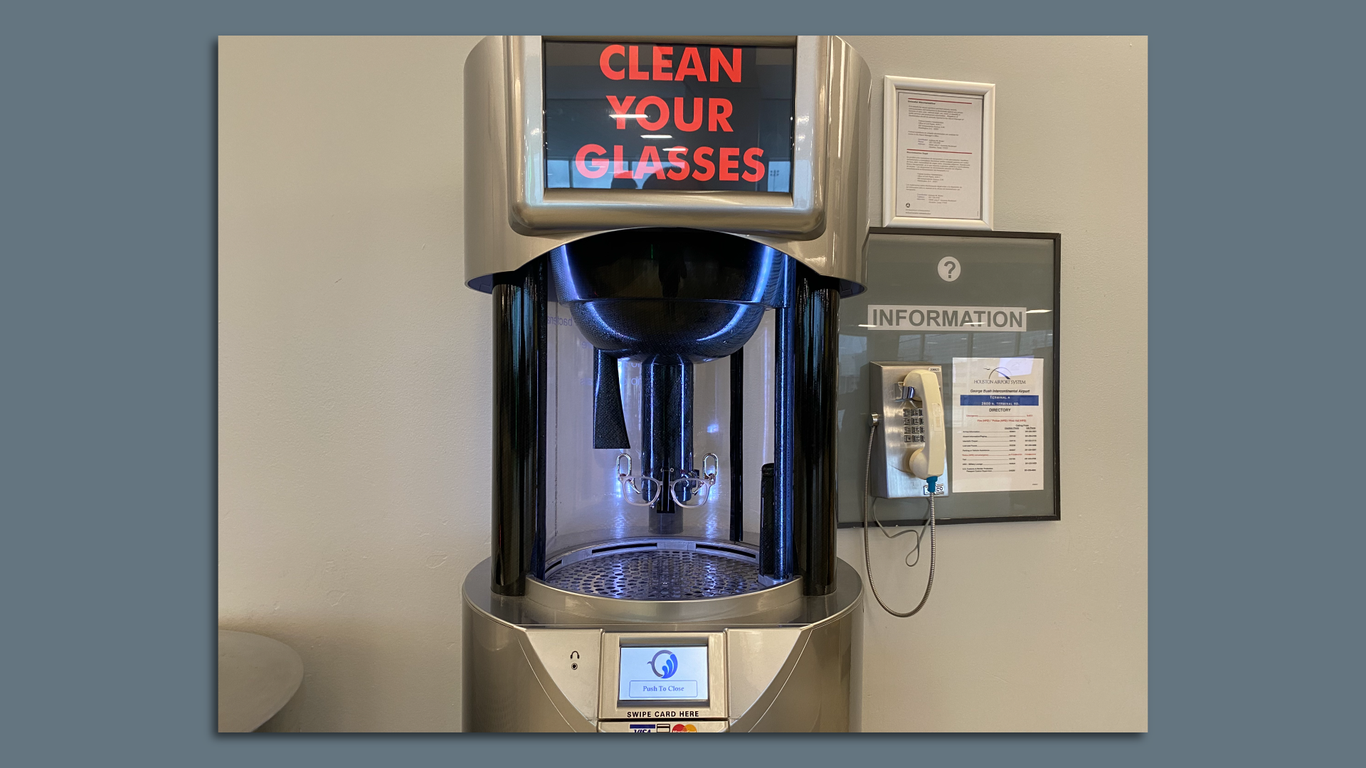 I tried the Opticwash $5 glasses cleaning machine at Houston airport