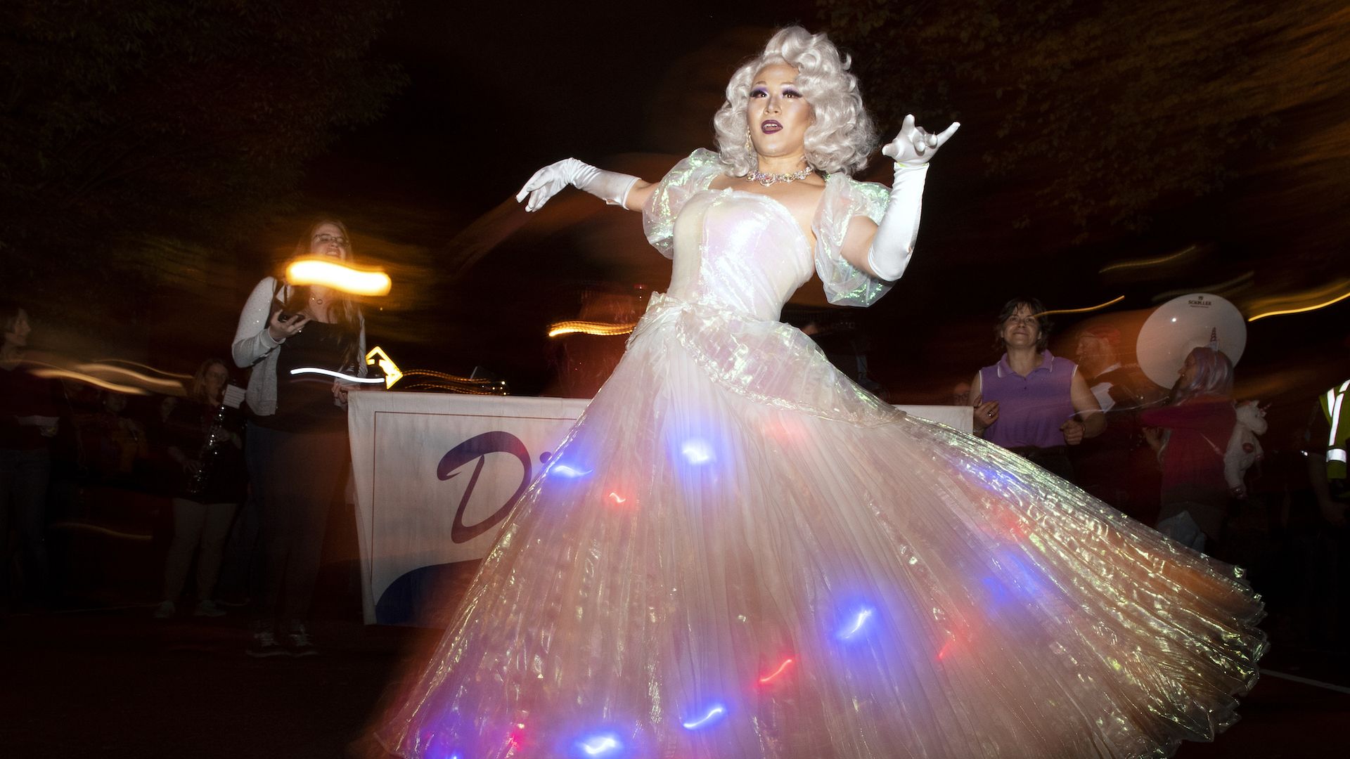 DC's 17th Street High Heel Race is back in Dupont Circle - Axios ...
