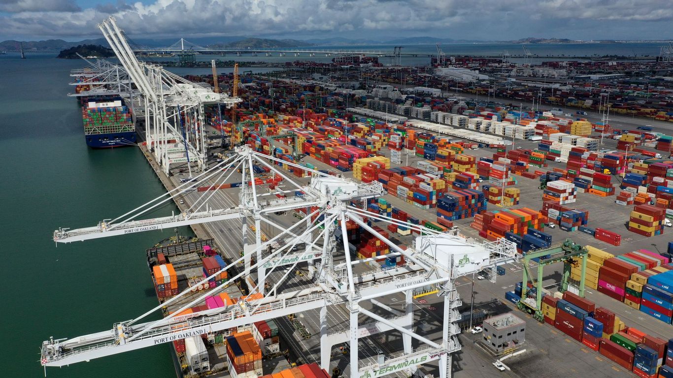 Pandemic side effect: America's backed up ports