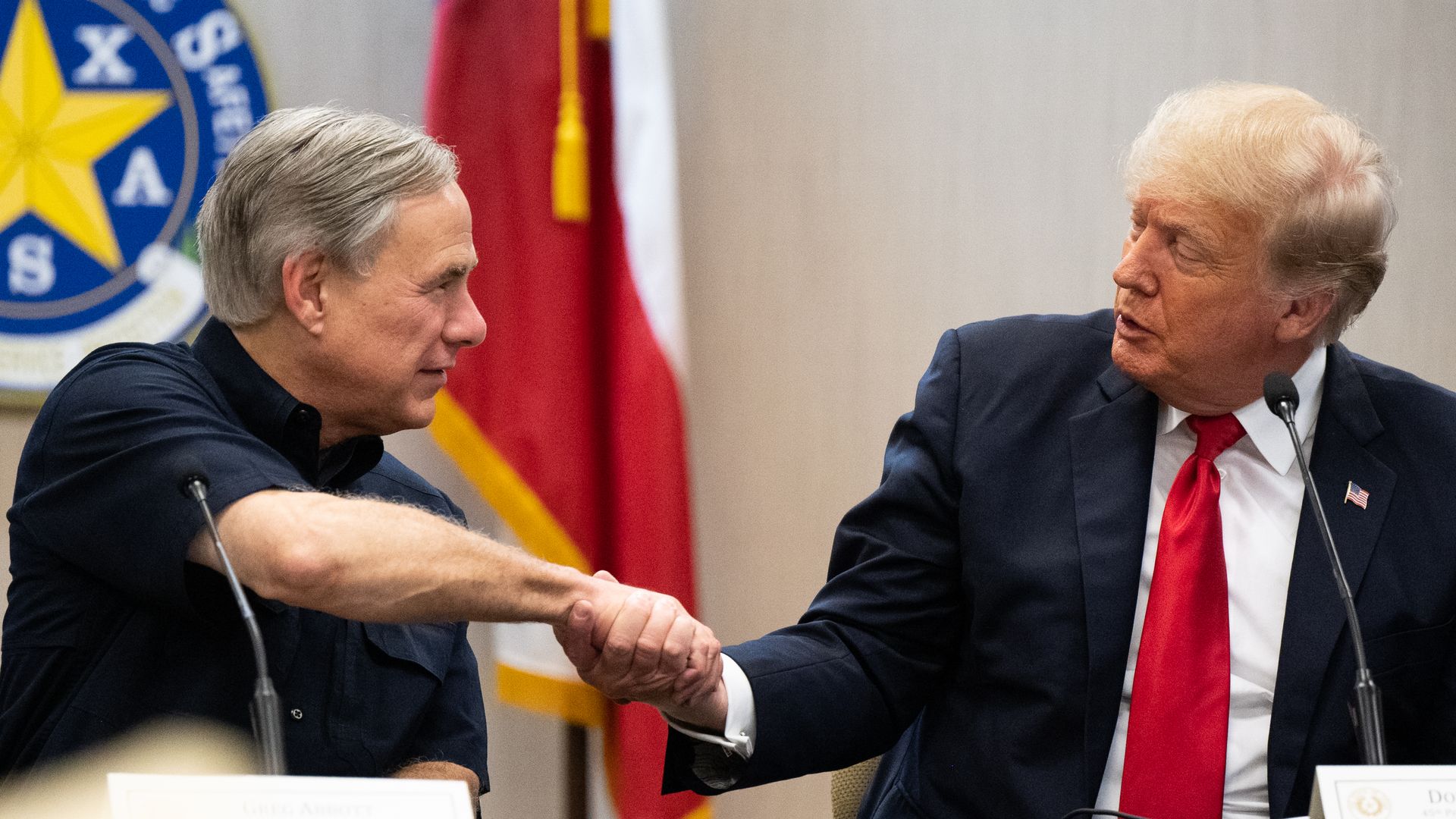 Abbott signs new Texas redistricting map - Axios Houston