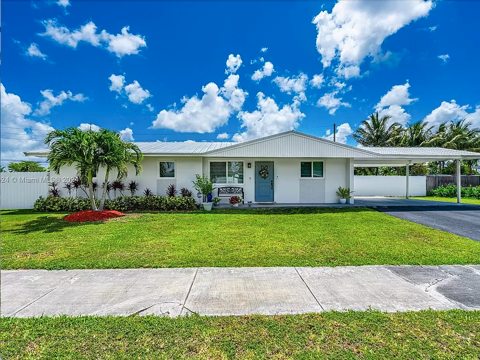 Miami real estate: What $700K gets you in Coral Gables, Homestead, Dade ...