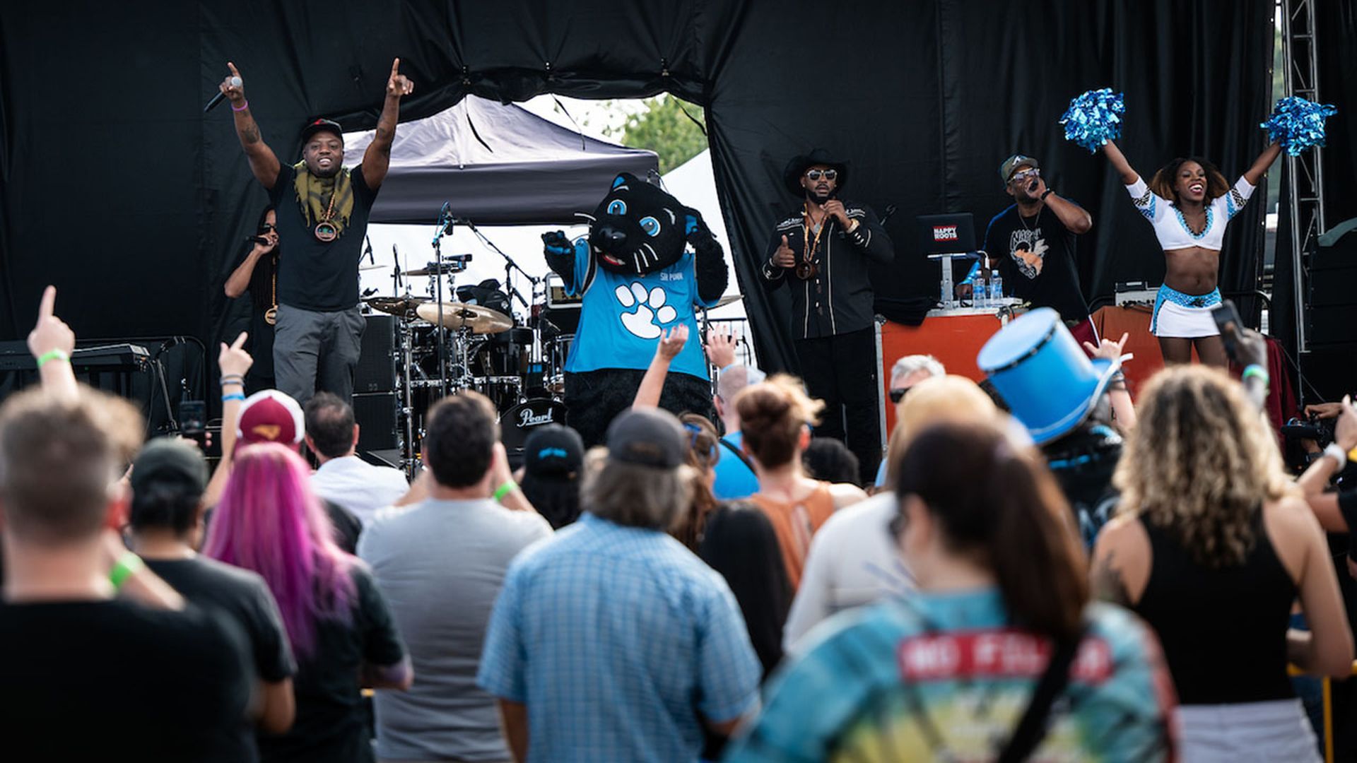 Carolina Panthers game day: Where to tailgate and park - Axios Charlotte