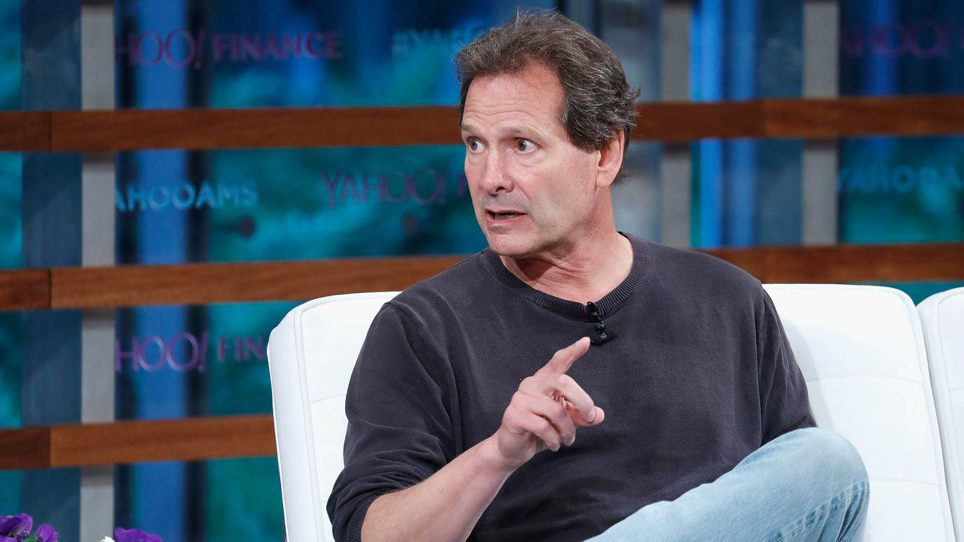 PayPal CEO offers $25m in cash advances for federal employees
