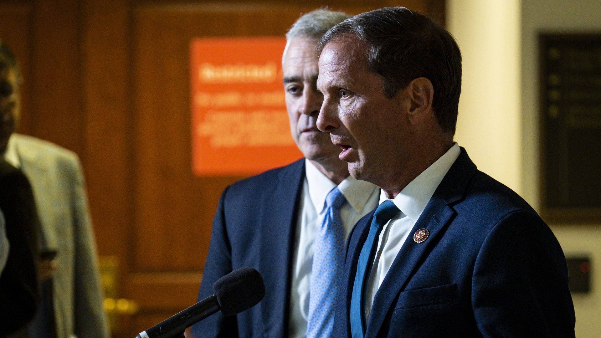 Utah Rep. Chris Stewart announces plans to resign, thinning House ...