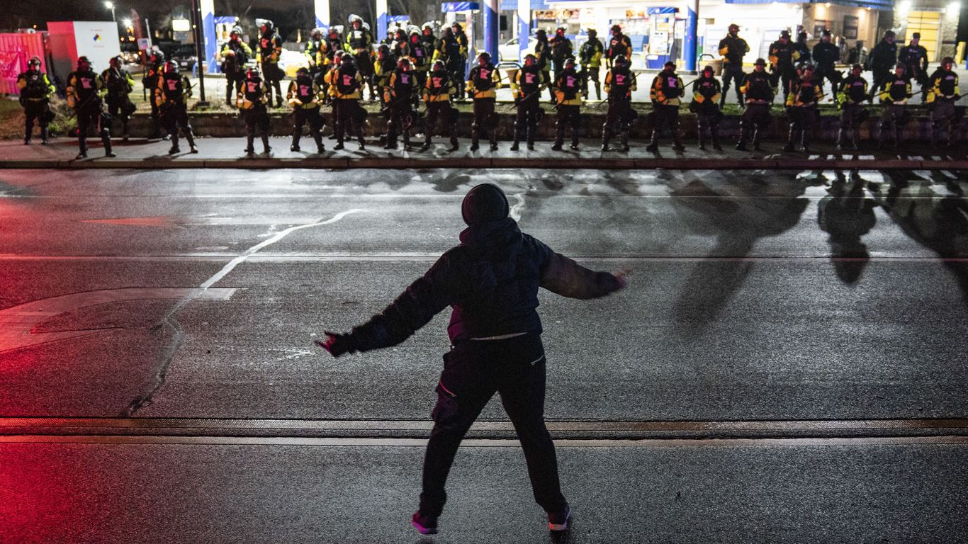 Daunte Wright shooting: What to know about the fallout - Axios Twin Cities