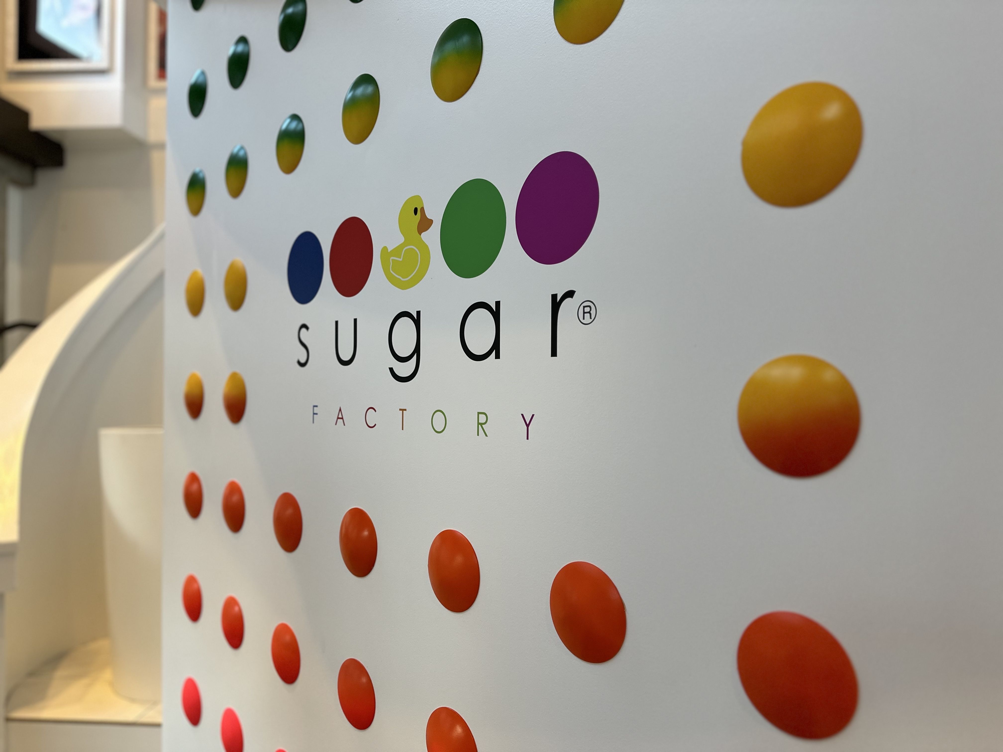 Inside the Sugar Factory restaurant in Boston's Quincy Market - Axios ...