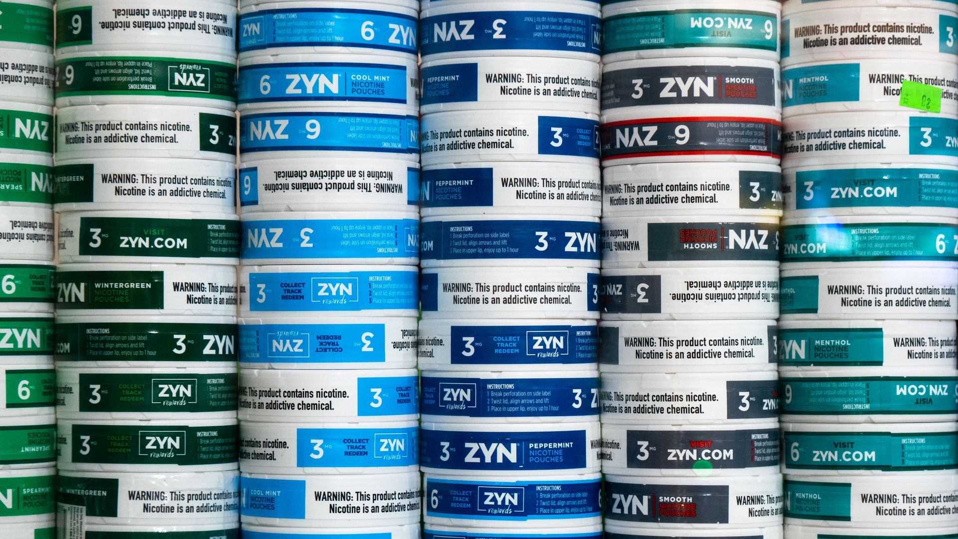 Meet "Zynfluencers": Smokeless nicotine pouches are having a moment