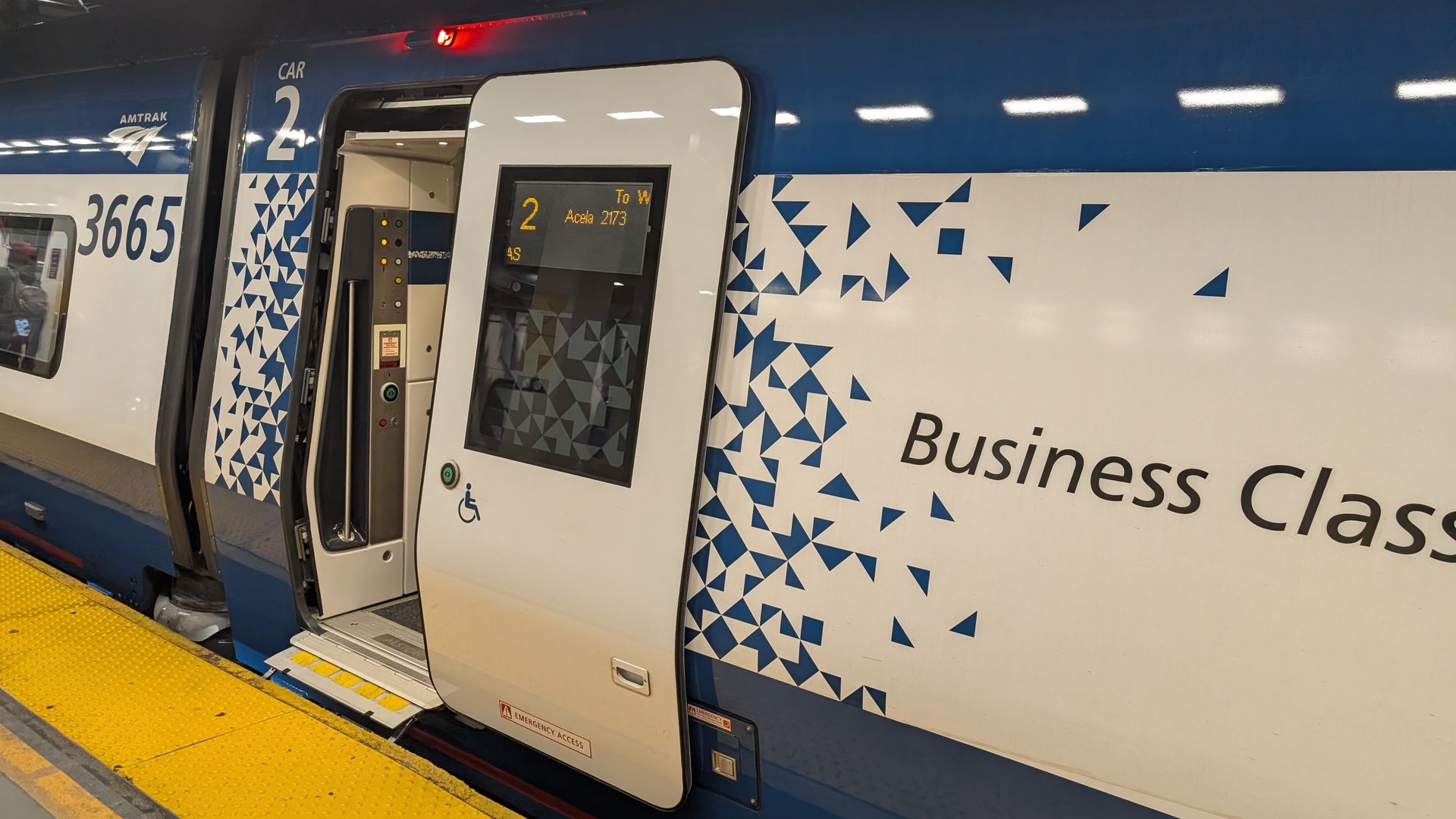 Amtrak's new Acela promises more than it delivers - Axios Washington D.C.