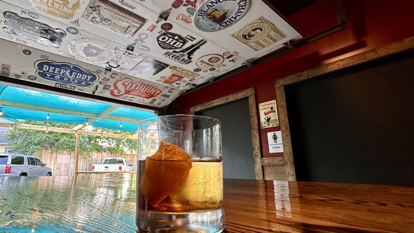 One ode to a bar to go - Axios Dallas