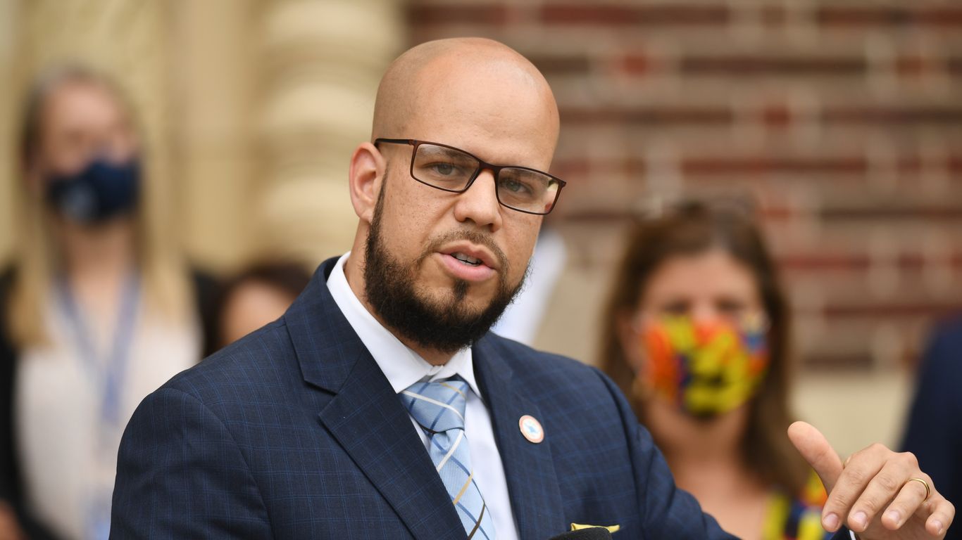 Denver Public Schools superintendent Alex Marrero under fire from ...