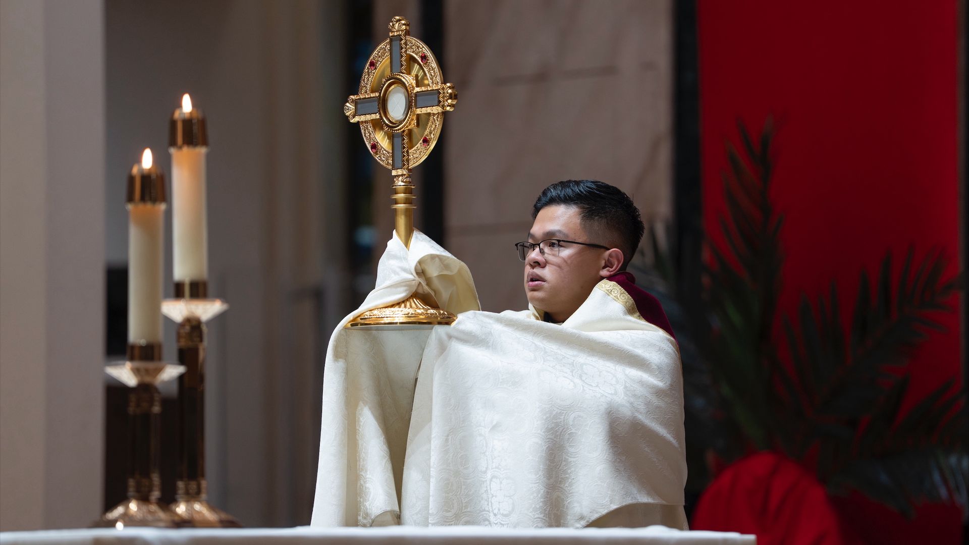 Foreign-born priests help staff Arapahoe County Catholic parishes ...
