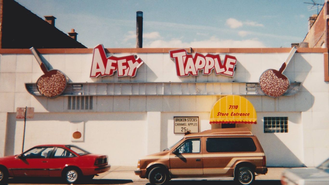 Affy Tapple rolls out specials in Niles for 75th birthday - Axios Chicago