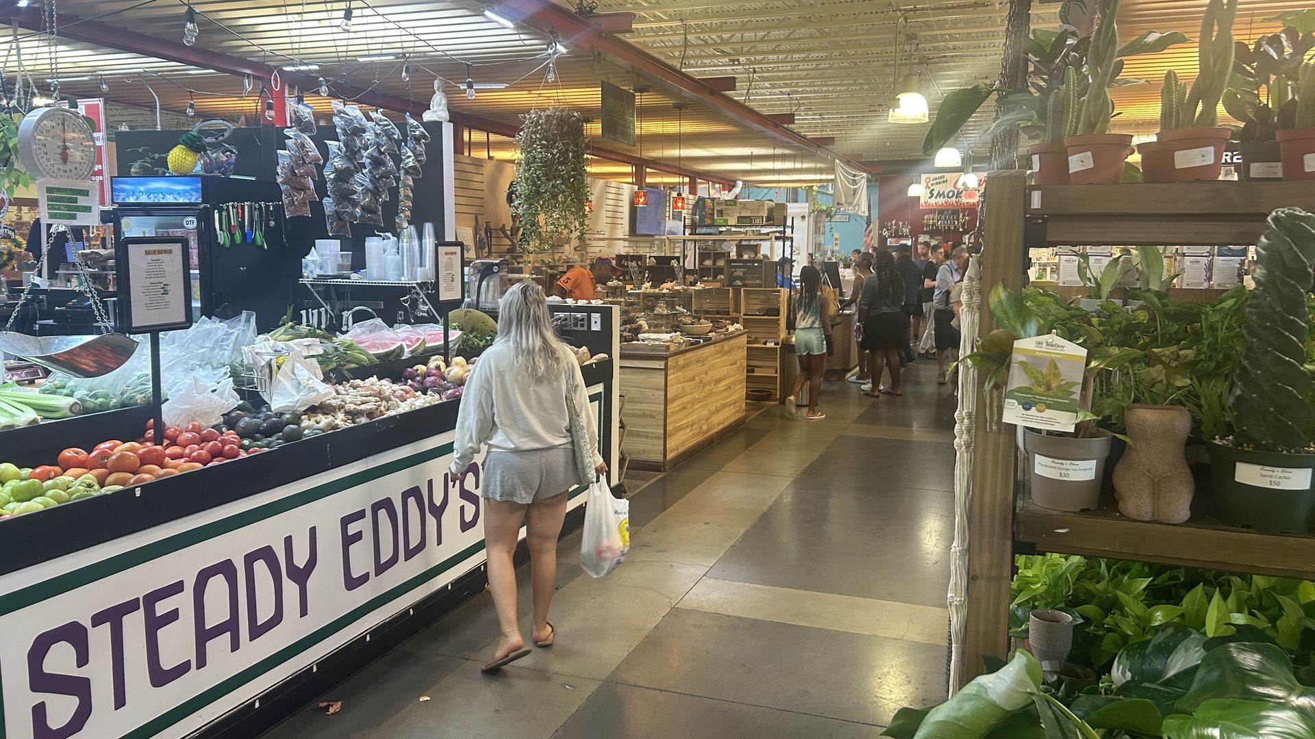 1 pic to go - Axios Detroit