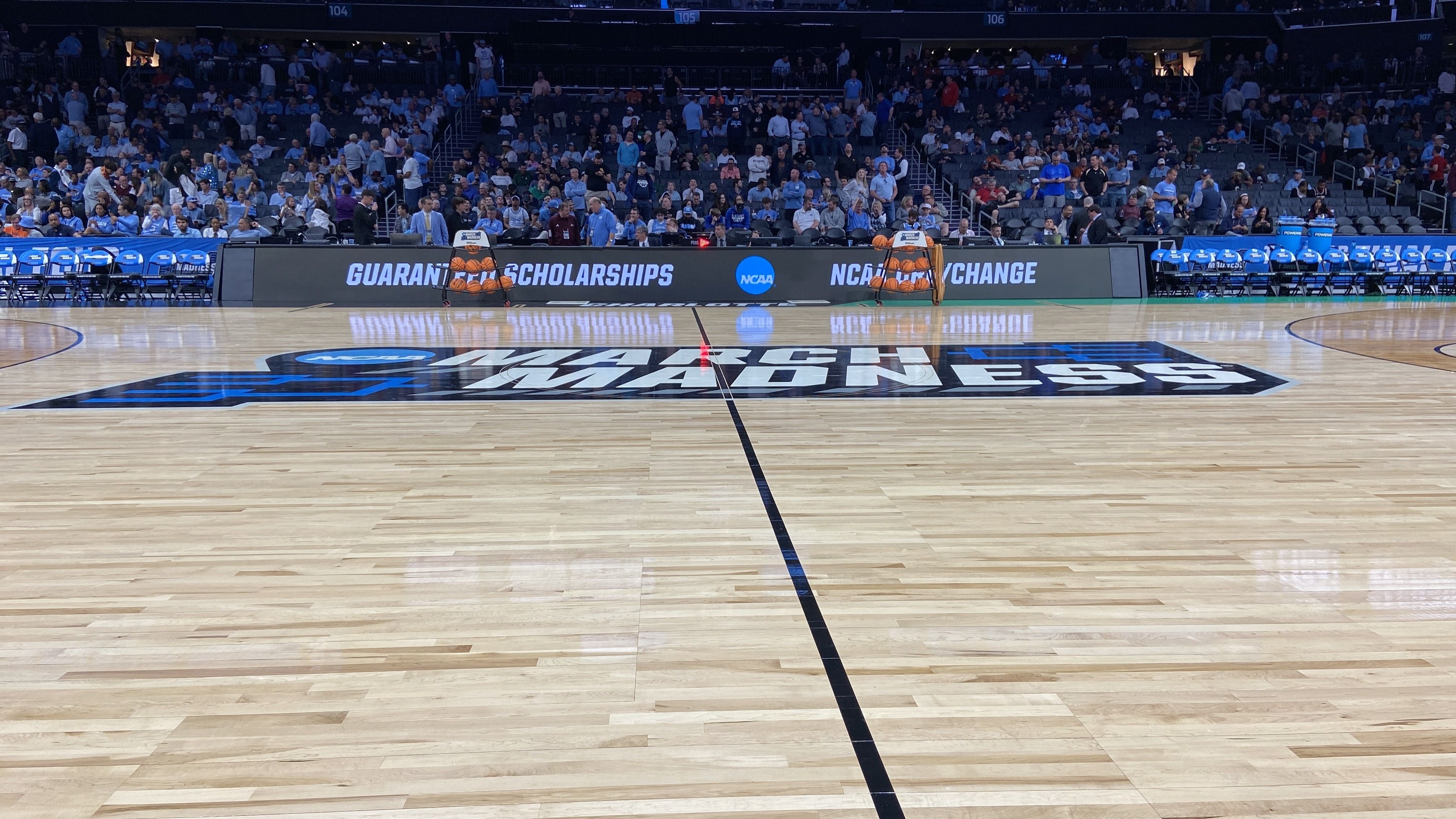 March Madness 2024: What to know about all 6 Charlotte games - Axios ...