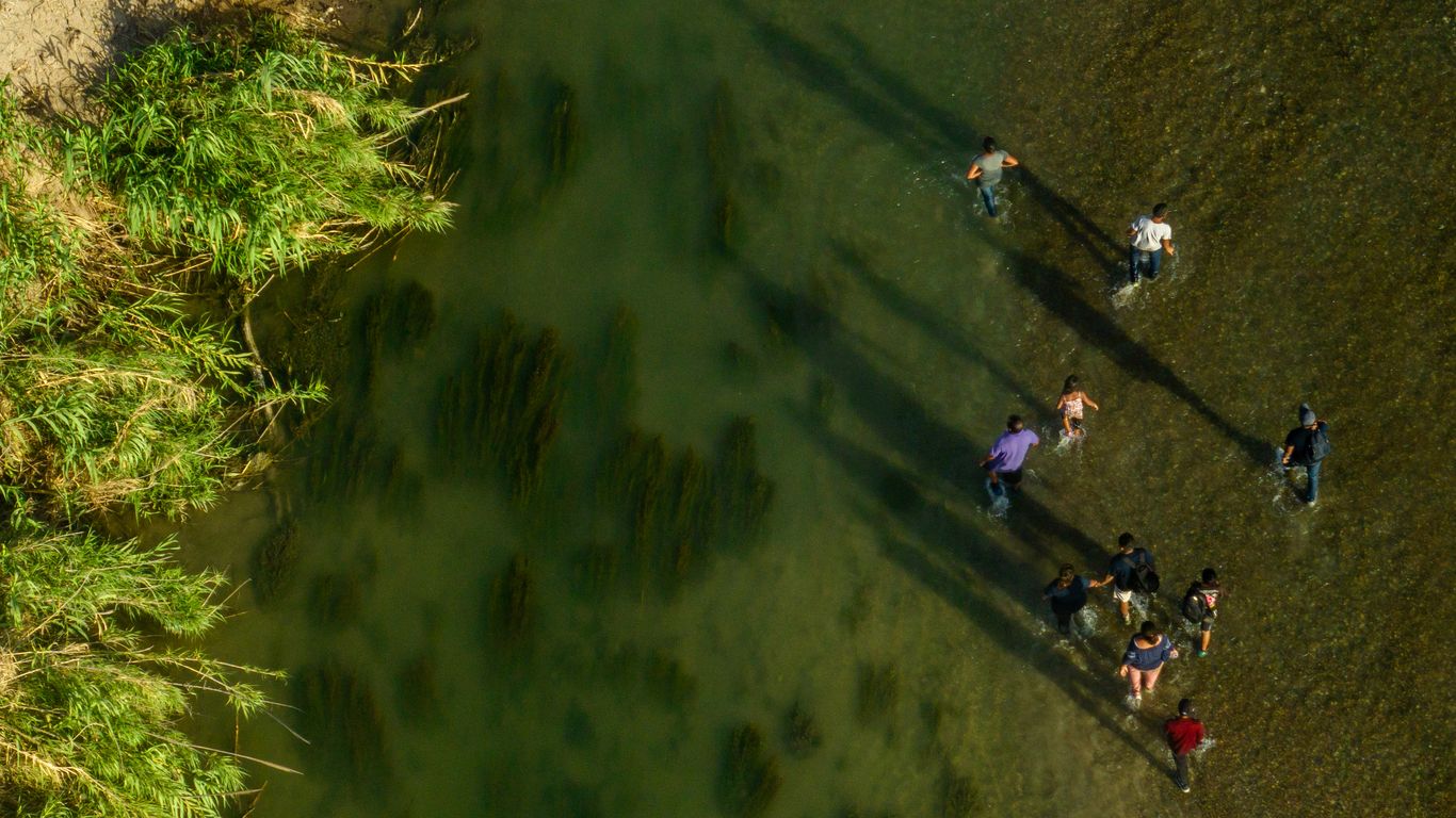 Court blocks Biden's strict border rule