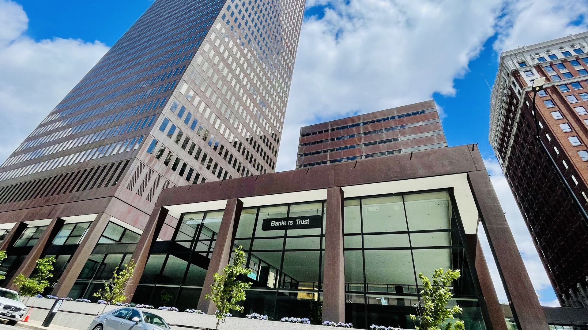 Historic Ruan space revived for Sips in the City - Axios Des Moines