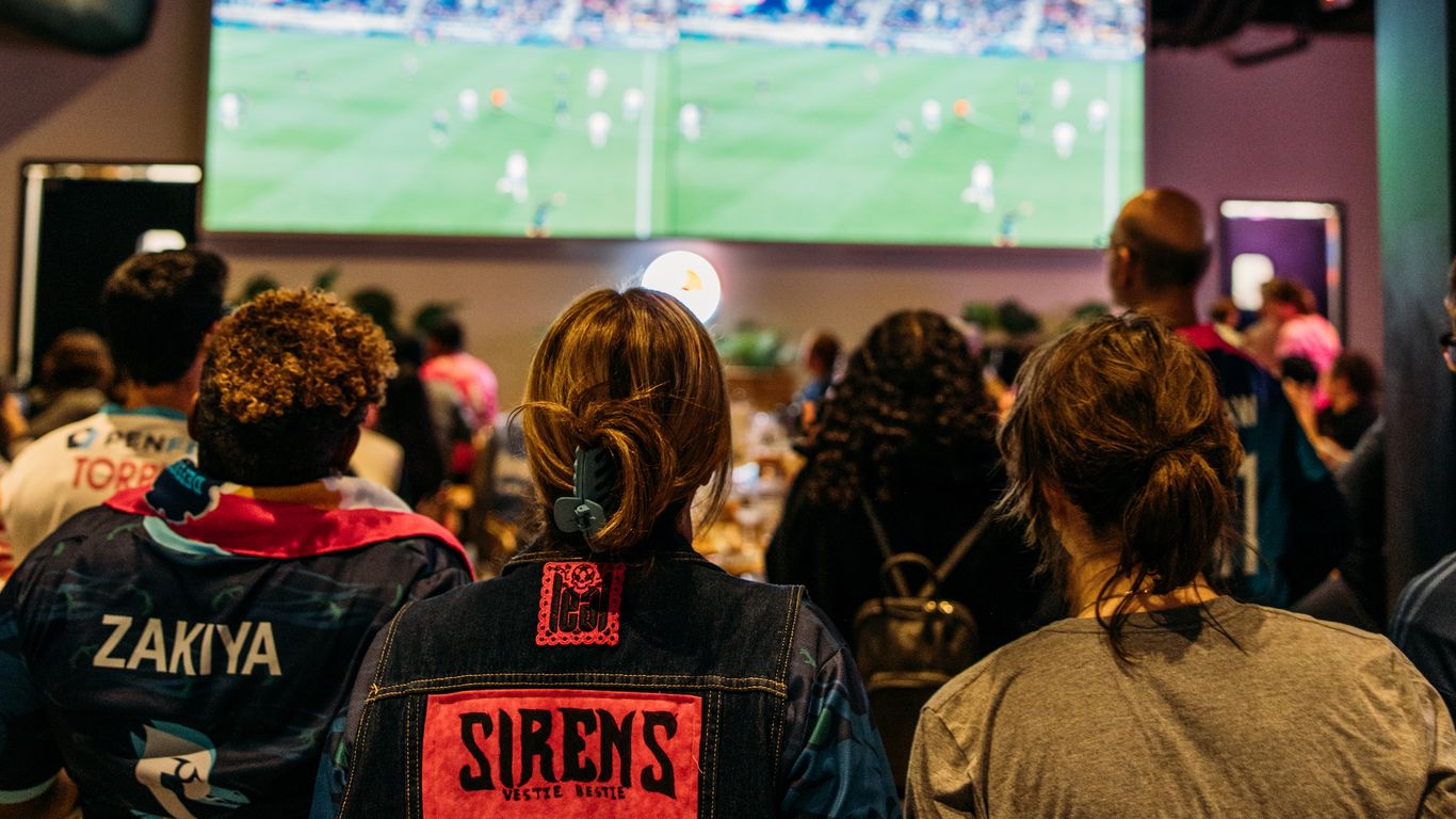 San Diego Wave: Bars that have watch parties - Axios San Diego