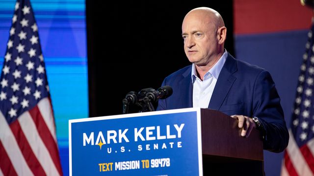 Democrat Mark Kelly sworn in to U.S. Senate