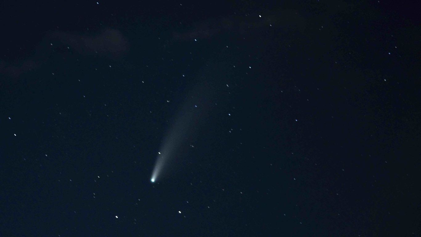 What we can learn from the new comet gracing our skies