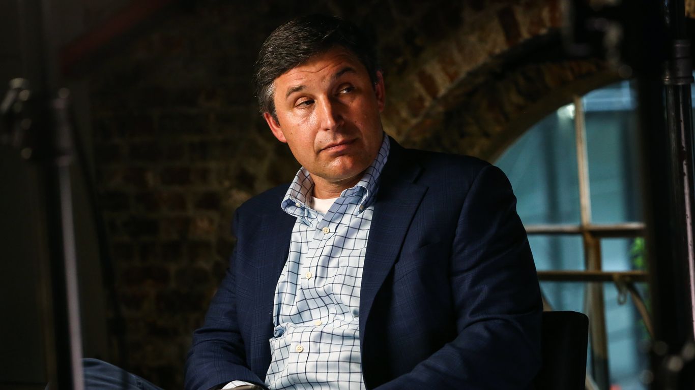 SoFi offers CEO job to Twitter's Anthony Noto