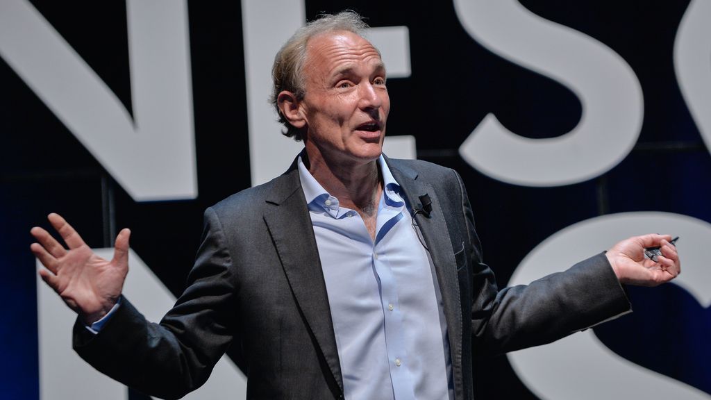 Internet's inventor: Regulate Big Tech platforms