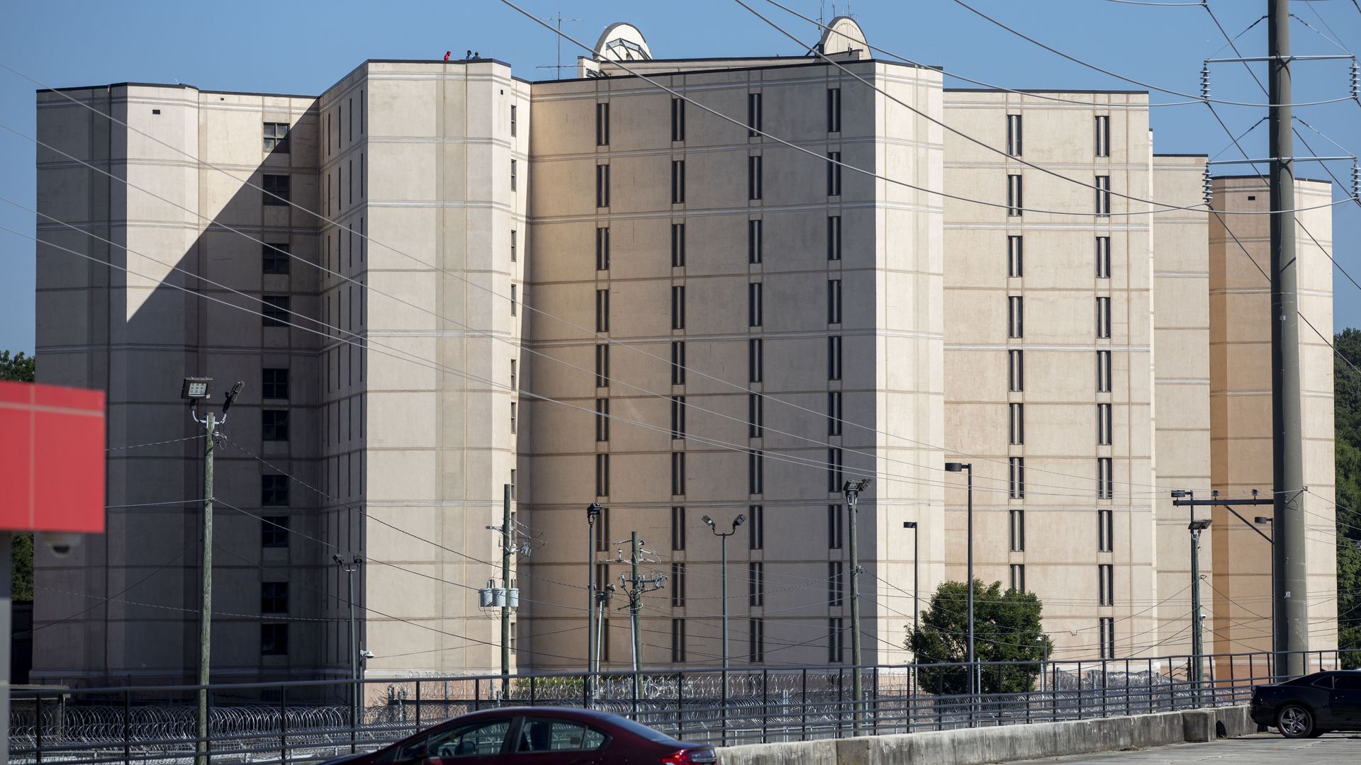 Fulton County enters into federal consent decree to improve jail ...