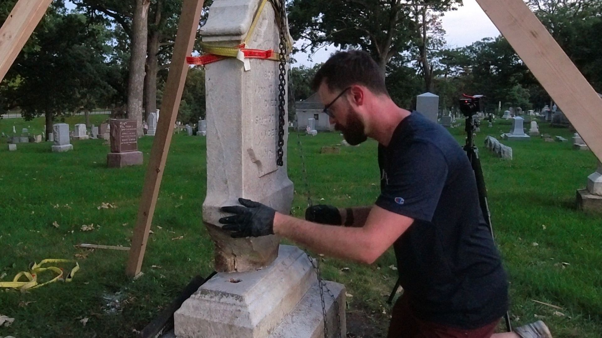 Cemetery volunteer has over 1 million social media followers - Axios ...