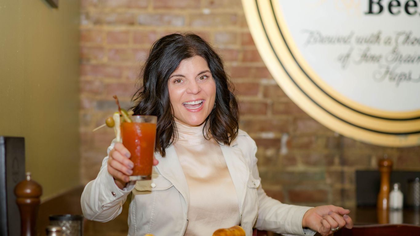 Saucy Questions: Kelly Foss talks farmers market favorites - Axios Des ...