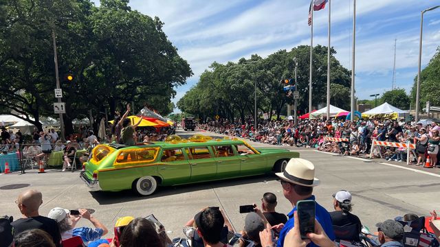 Houston's Art Car Parade is this weekend - Axios Houston