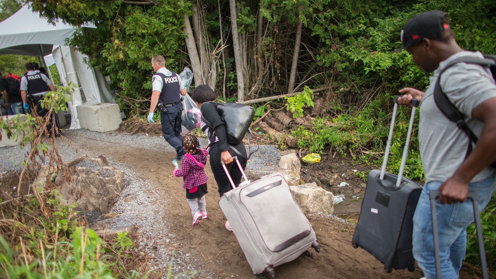 Data reveals U.S.-Canada border crossings on the rise