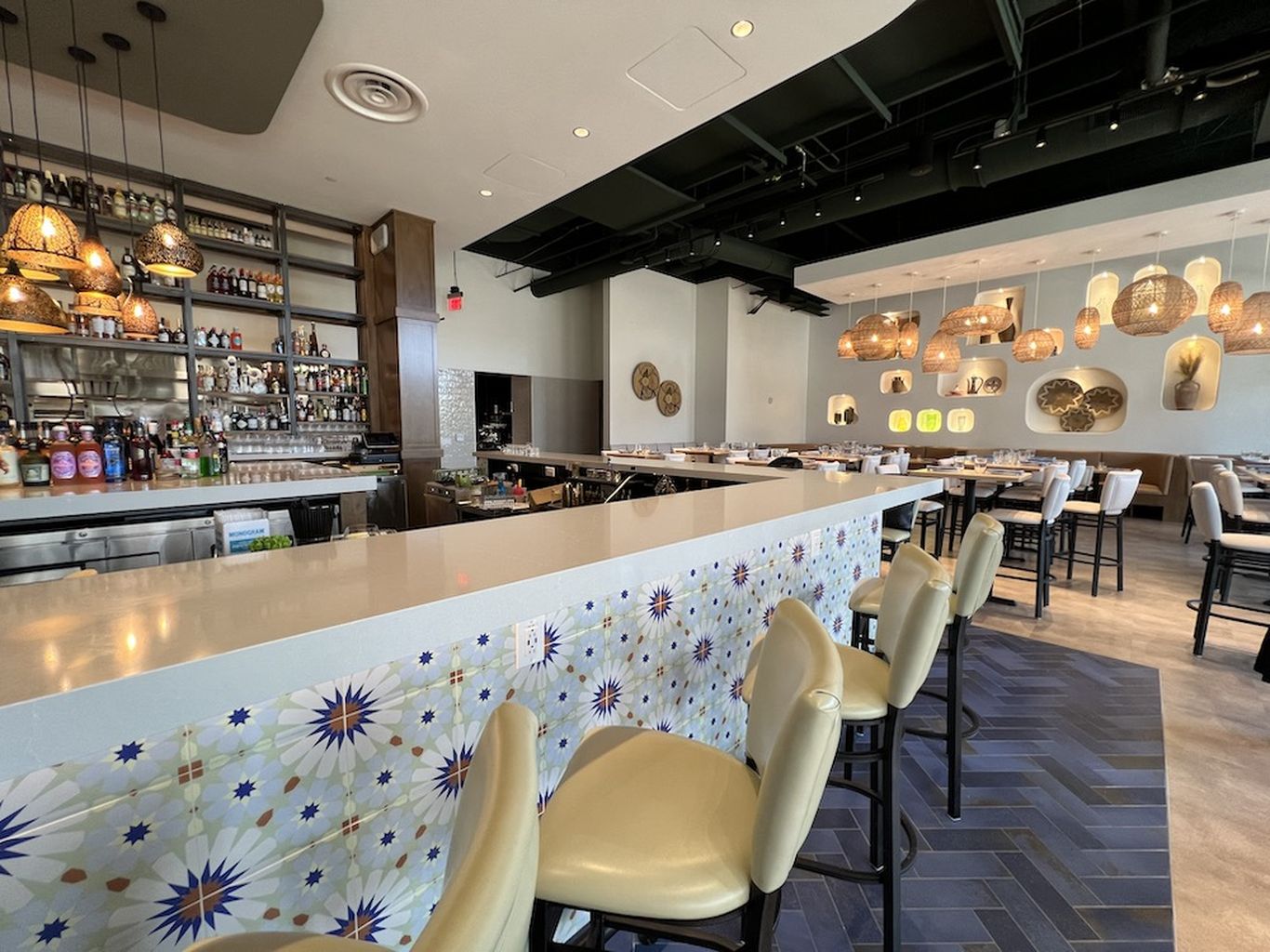 Where Netflix's "Hunting Wives" filmed around Charlotte - Axios Charlotte