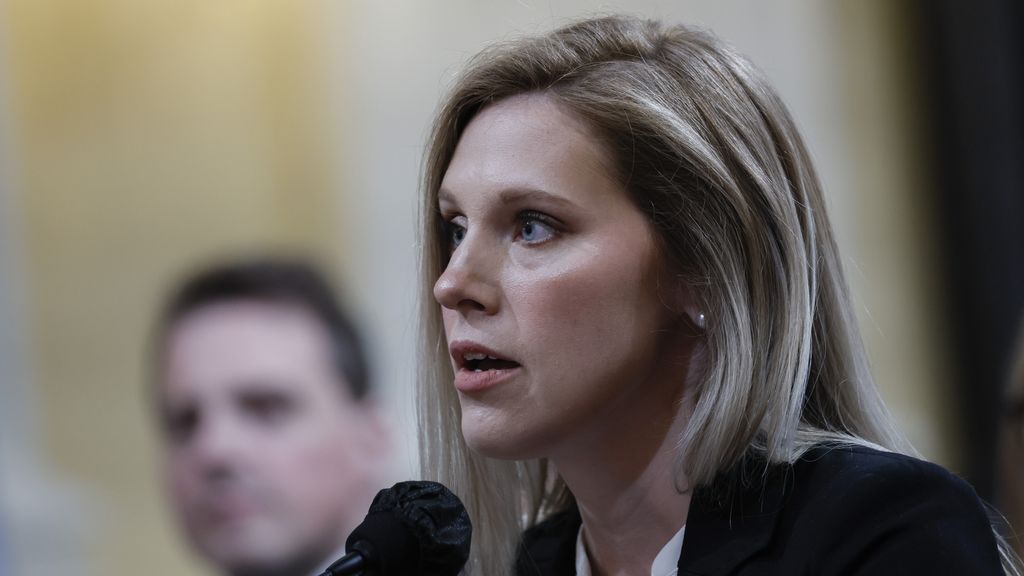 "It was carnage": Capitol Police Officer says during Jan. 6 hearing