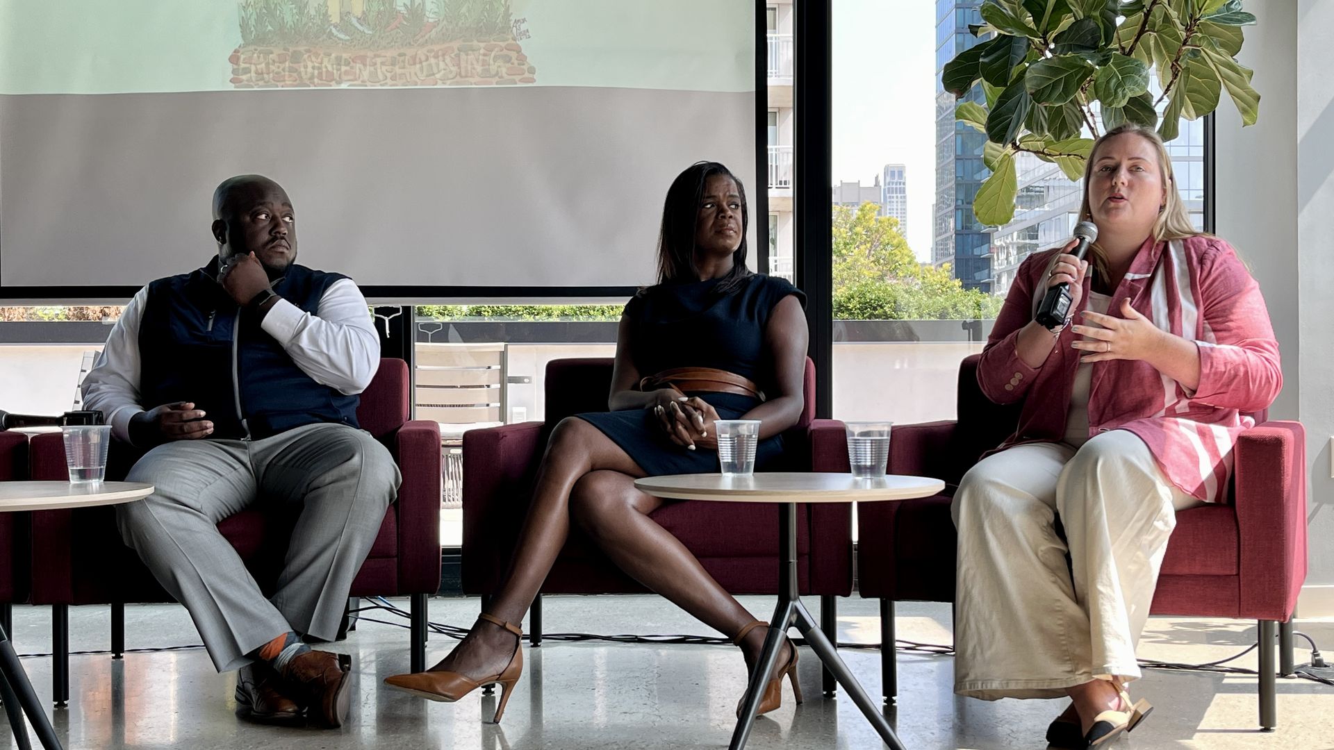 One year after Illinois ended cash bail, data shows no crime spikes ...