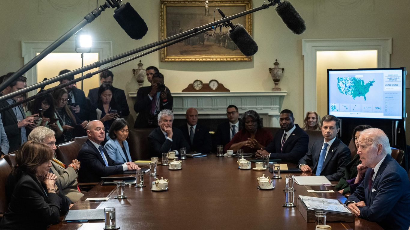 Scoop: Zients' quiet calls to Biden's Cabinet