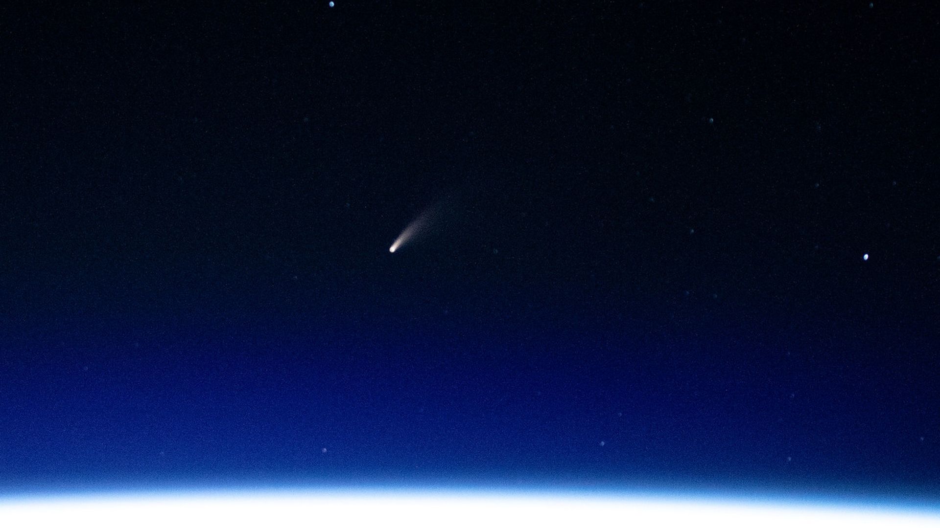 How to see the bright NEOWISE Comet in night skies now