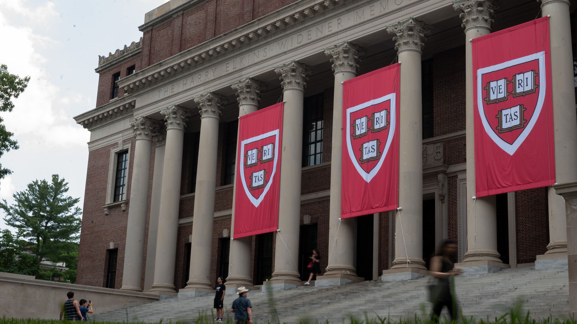Federal agencies renew pressure on Harvard over international students ...